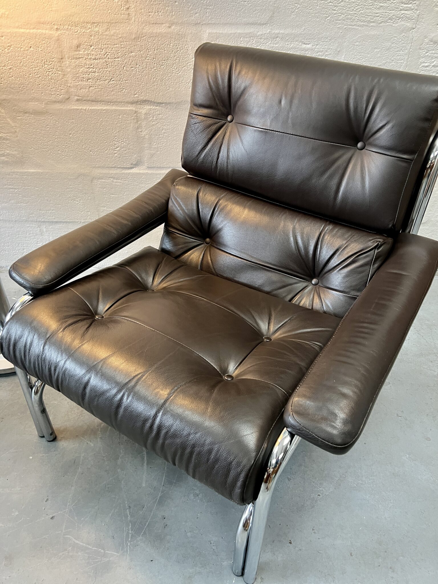 Iconic Vintage Pieff ‘Alpha’ Lounge Suite – Pavement Vintage